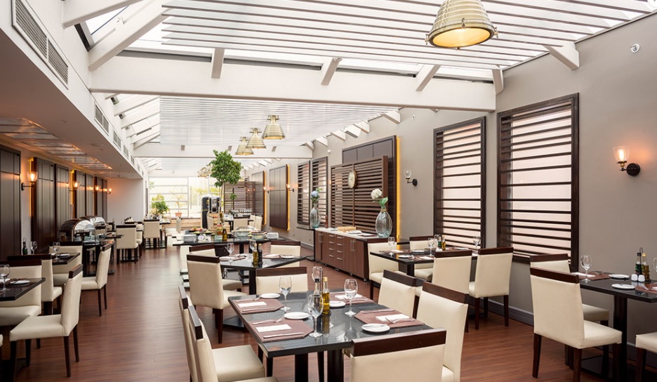 Hotel Four Points estrena nueva carta - wherelunch.com